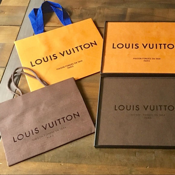 Louis Vuitton | Bags | Louis Vuitton Logo Bag | Poshmark